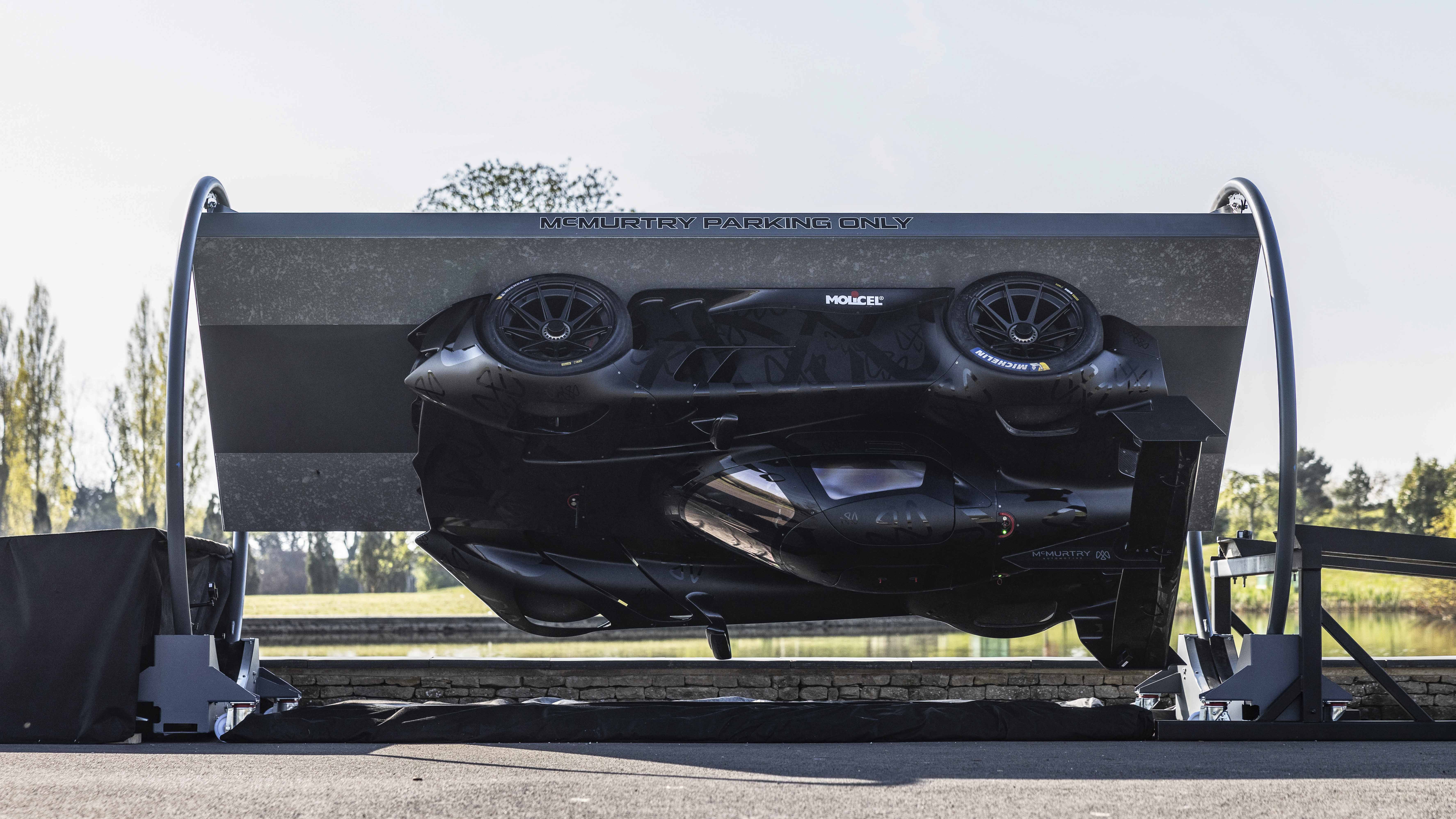 The McMurtry Spéirling is the first car in the world to DRIVE UPSIDE DOWN | Top Gear